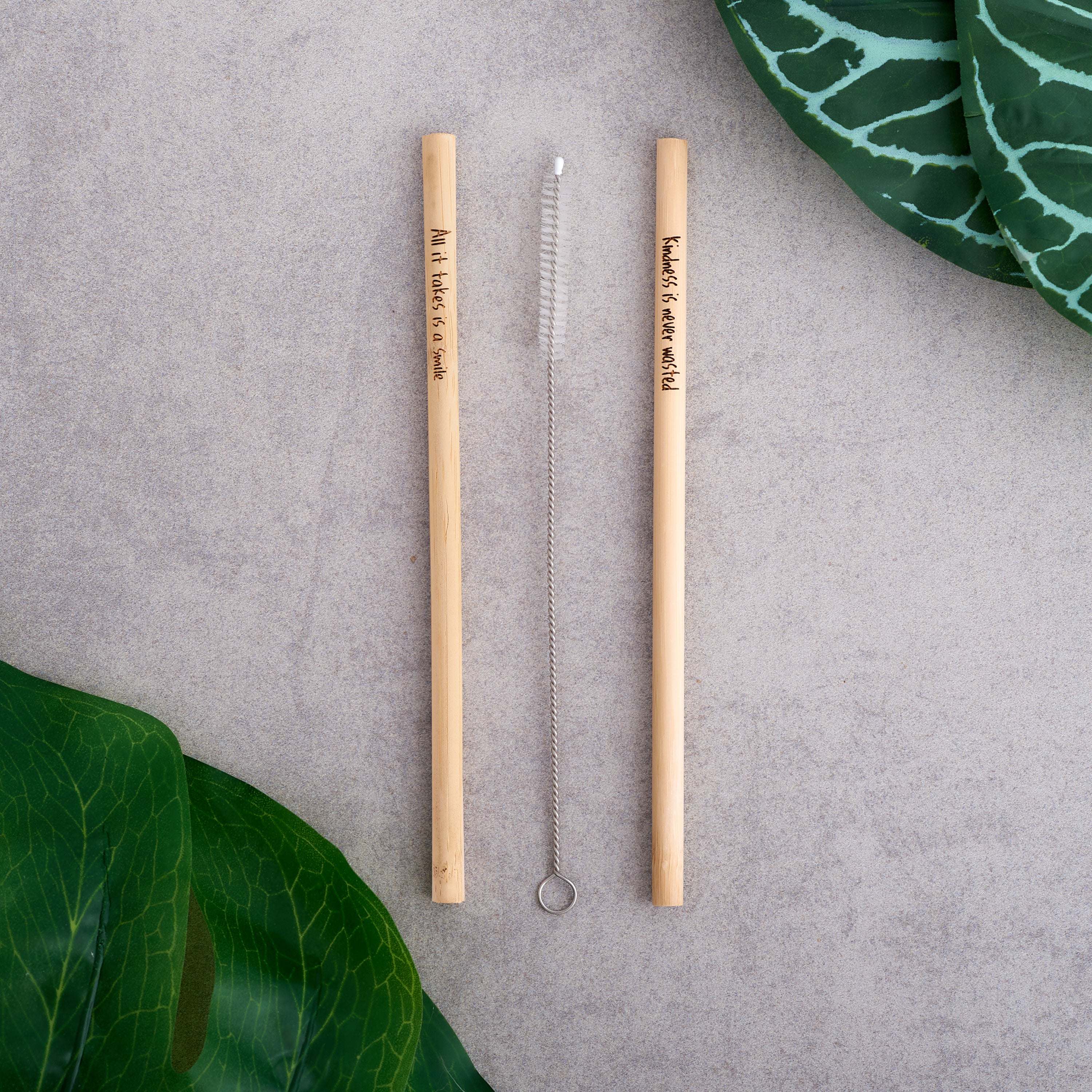 "Uplifted Sip" Reusable Bamboo Straws (7.8", 50-Pack) – Wood & Wonder